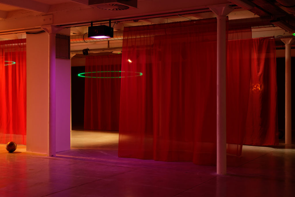 OOLOI, Triangle France – Paul Maheke