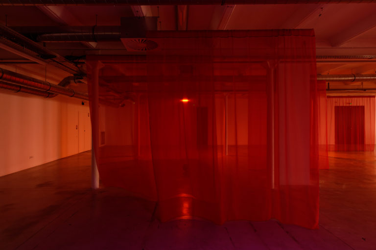 OOLOI, Triangle France – Paul Maheke